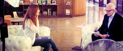 Destacada Escritora y exalumna Francisca Solar, es entrevistada en TVN ...